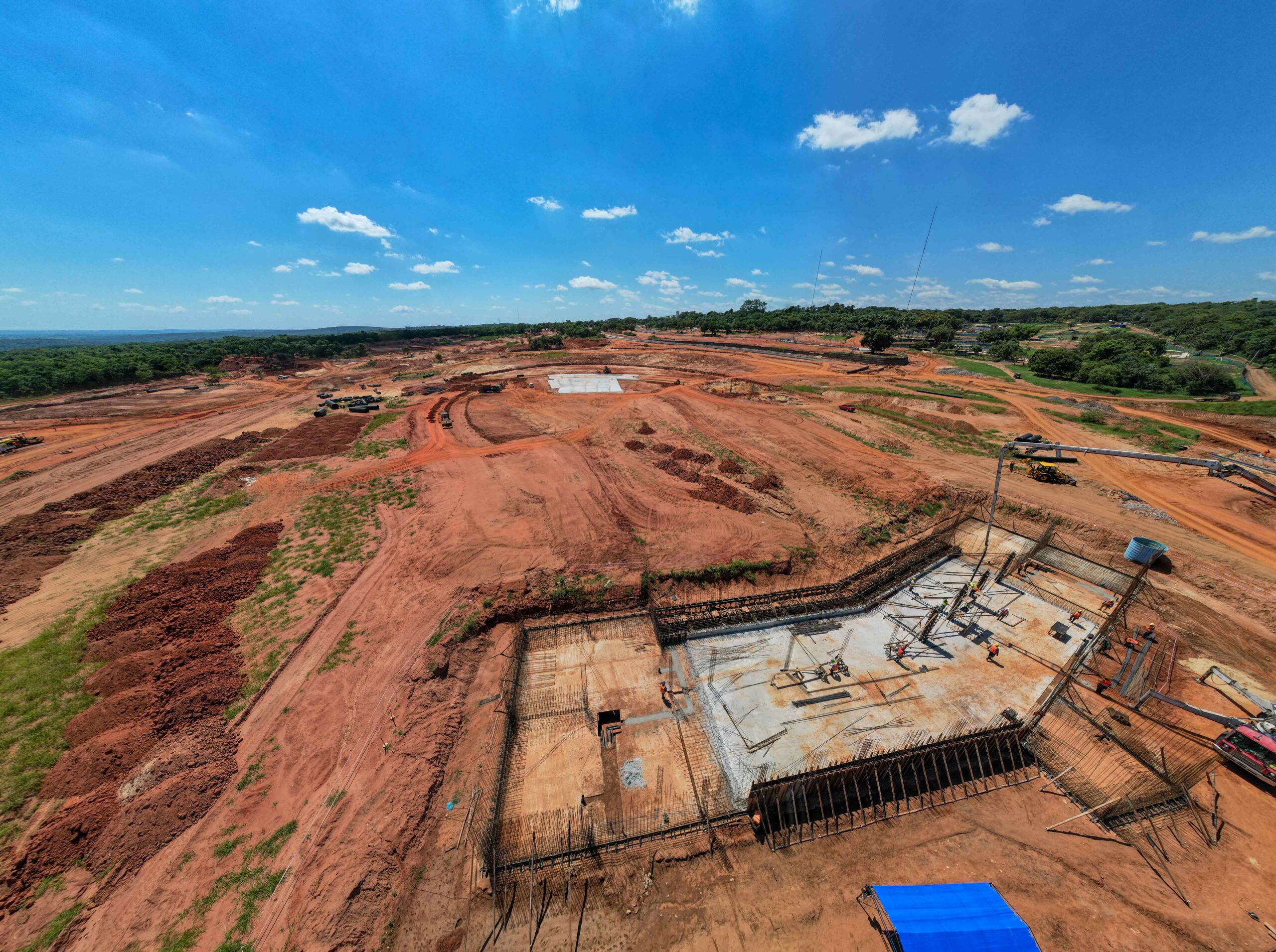 Laguna de olas del Condominio Aquabrava - AGB Constructora